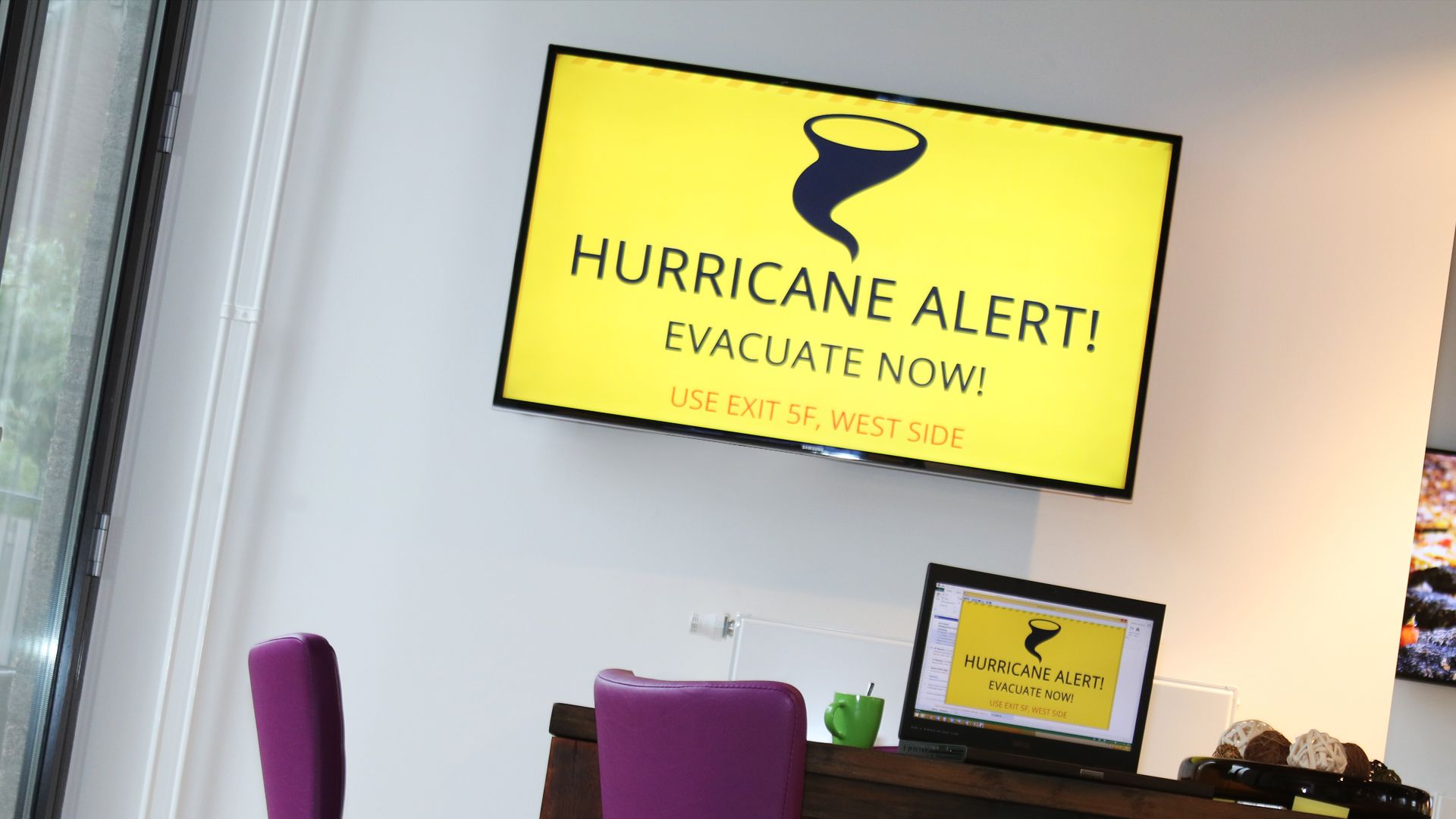 Keep employees safe before, during or after an incident - netpresenter.com