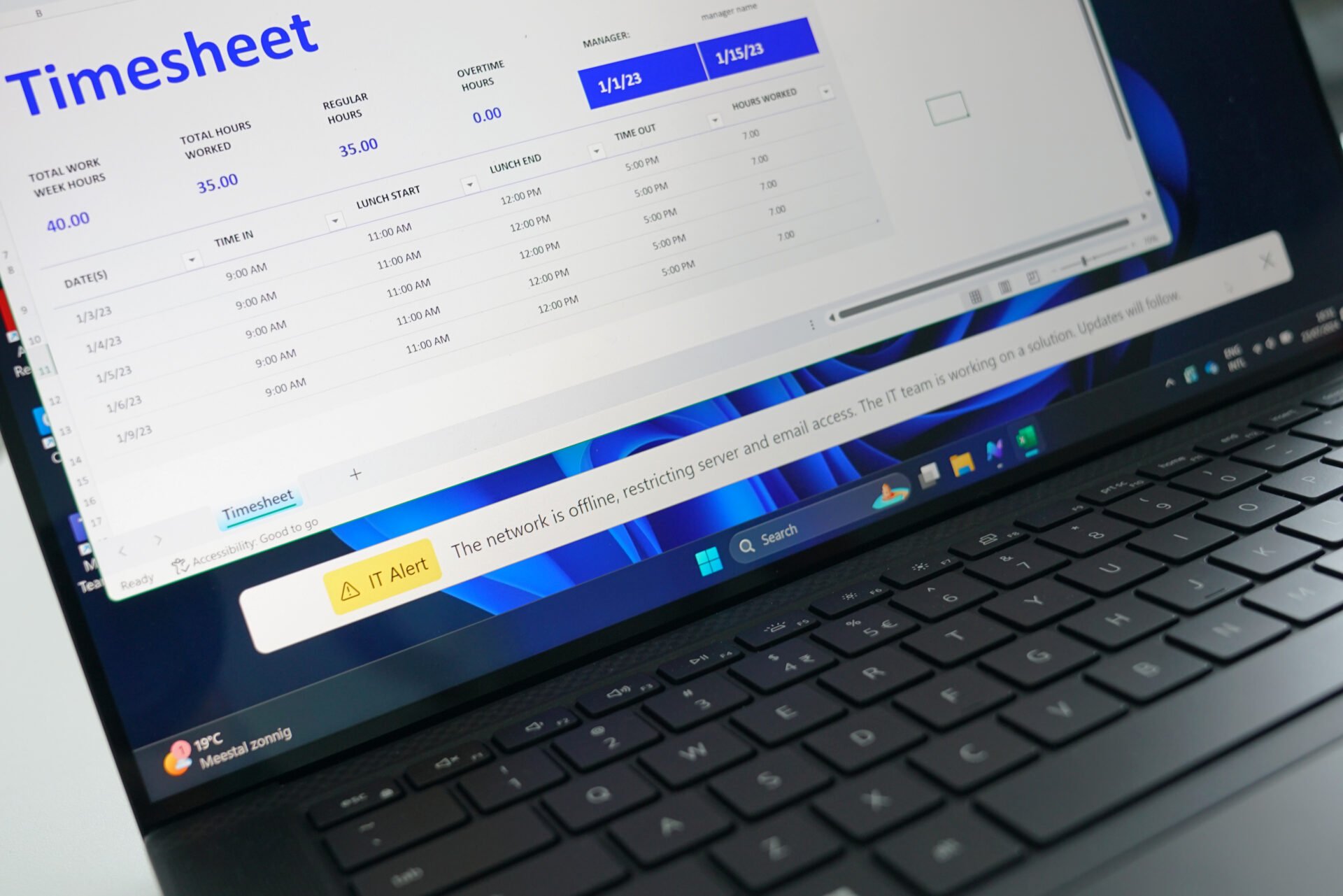 Effective IT Crisis Management Communication - netpresenter.com